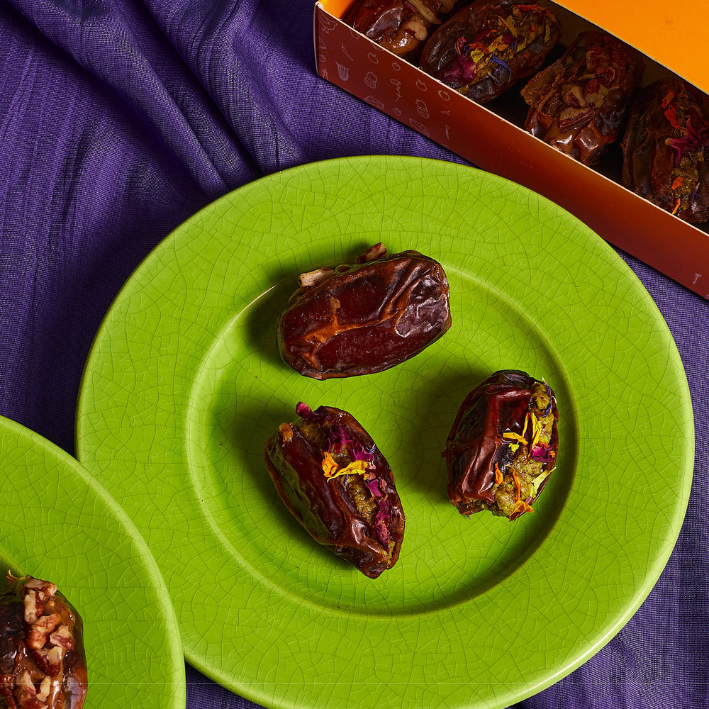 Eid Mubarak Stuffed Dates | Handmade Gifts Delivered – Cutter & Squidge