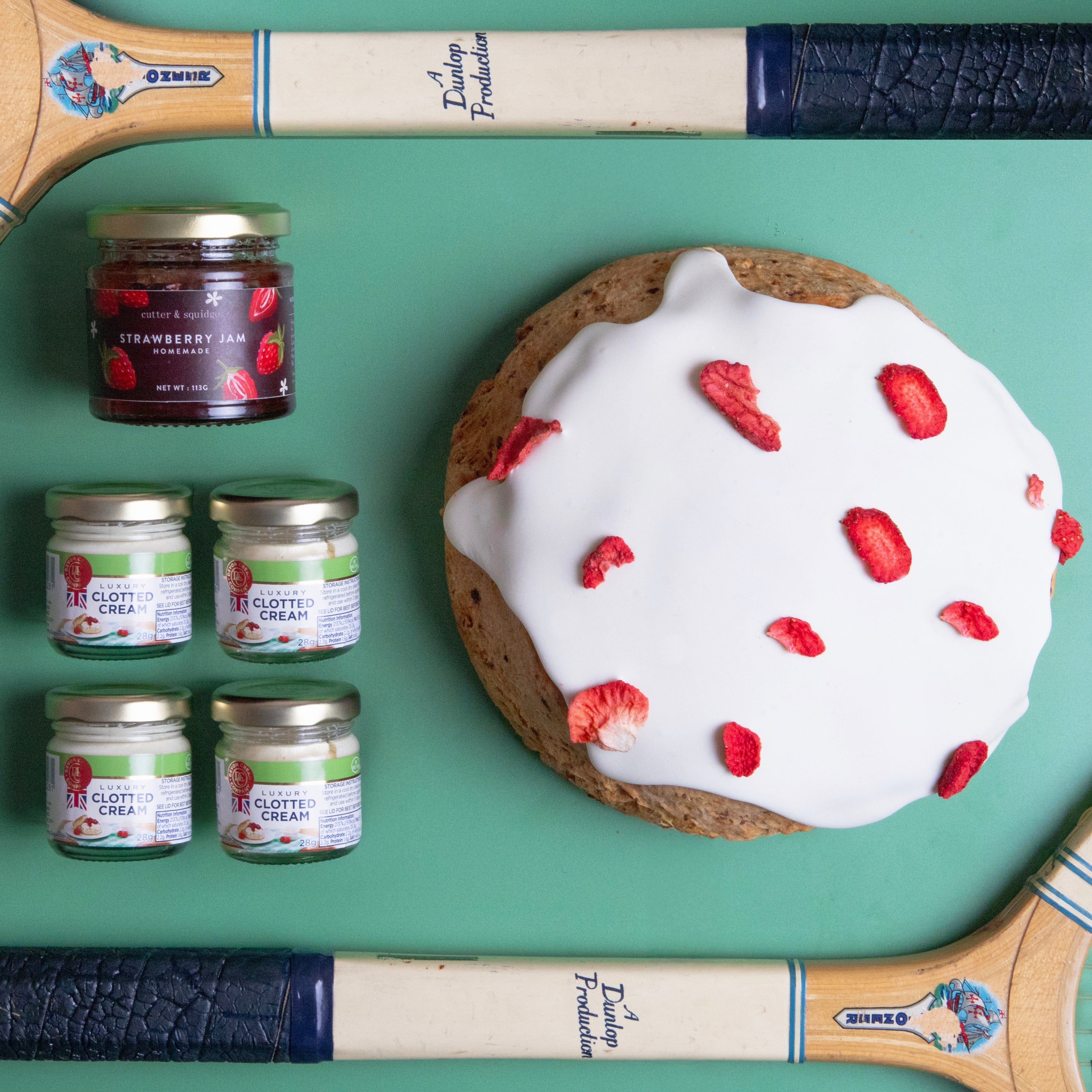 Strawberry & Cream Giant Scone Gift Set – Cutter & Squidge
