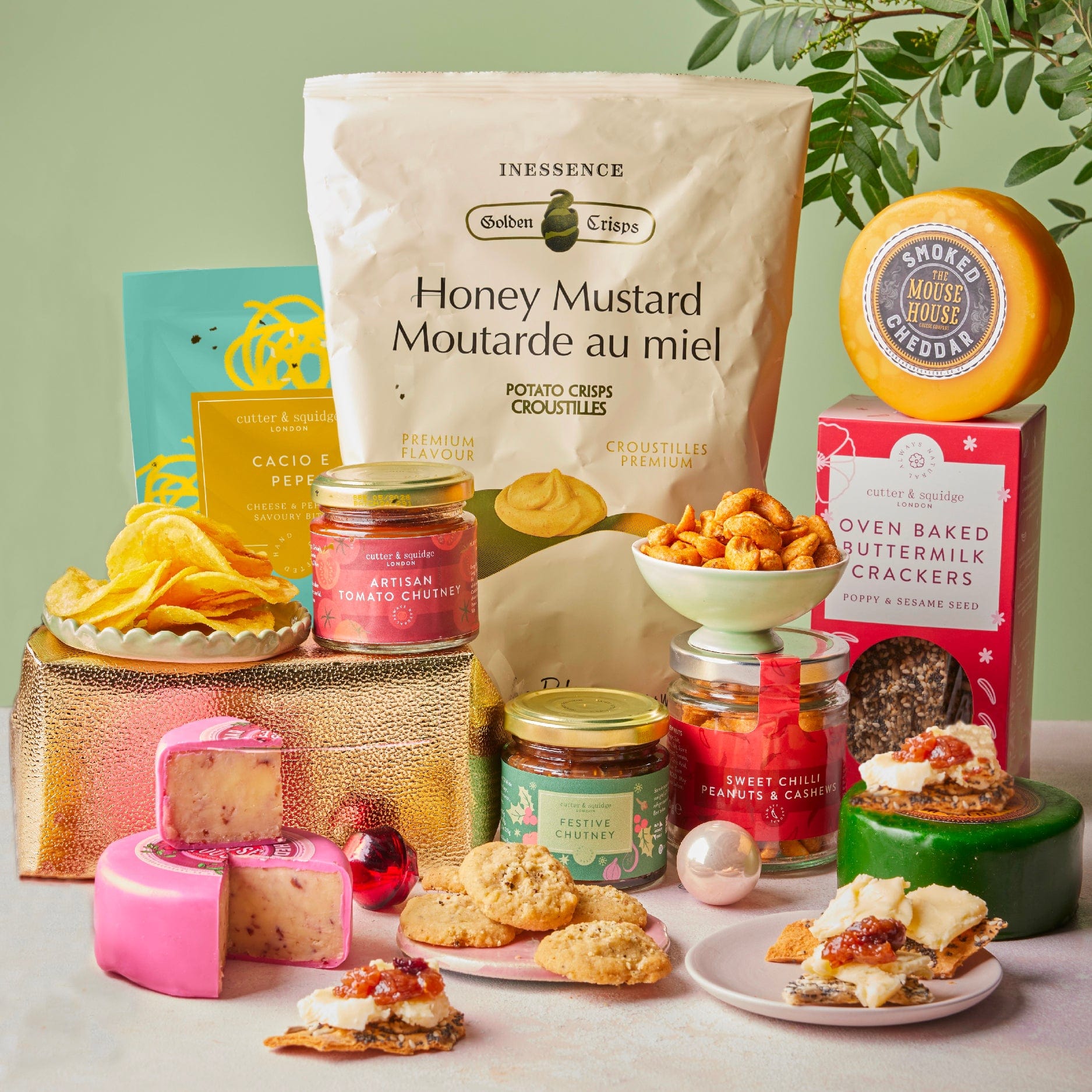 Trio of Cheese & Cracker Christmas Hamper – Cutter & Squidge