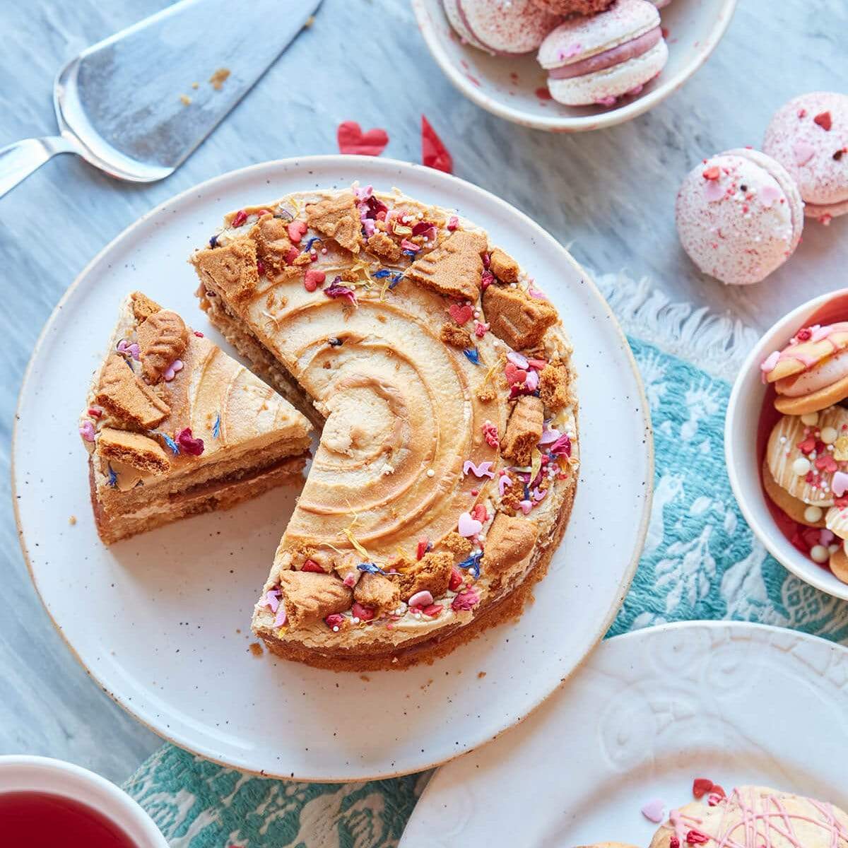 Valentine's Day Vegan Biscoff Cake – Cutter & Squidge